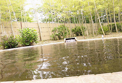 ＜Yamanami no Yu＞A Large Day-Trip Hot Spring With a Park and Pool ...